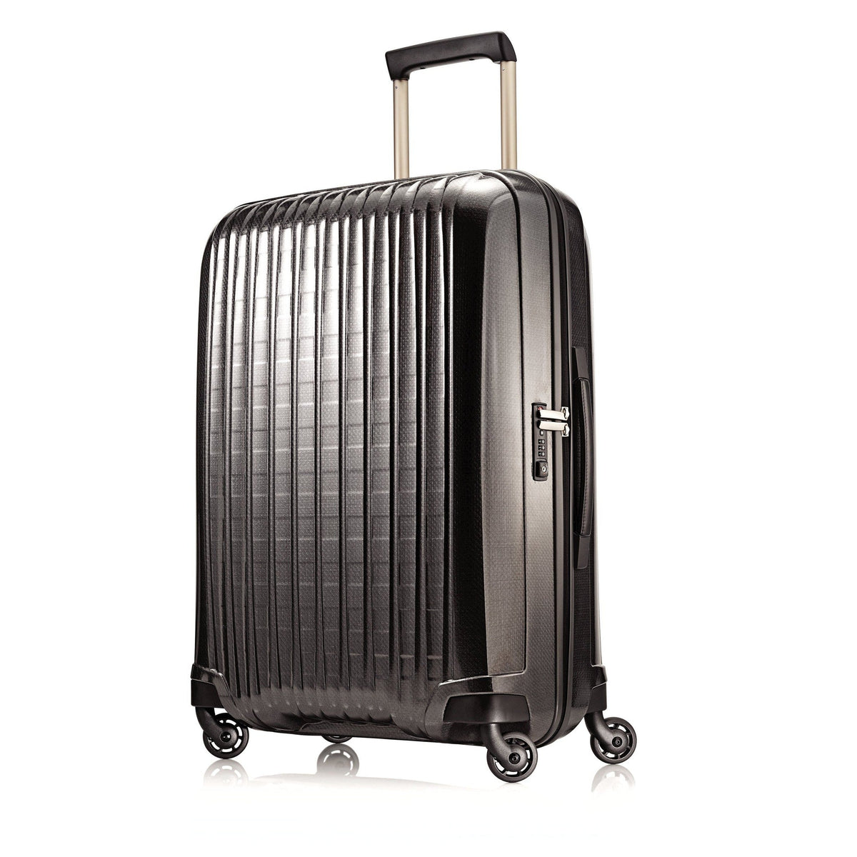 Hartmann InnovAire Extended Journey Spinner – Luggage Pros