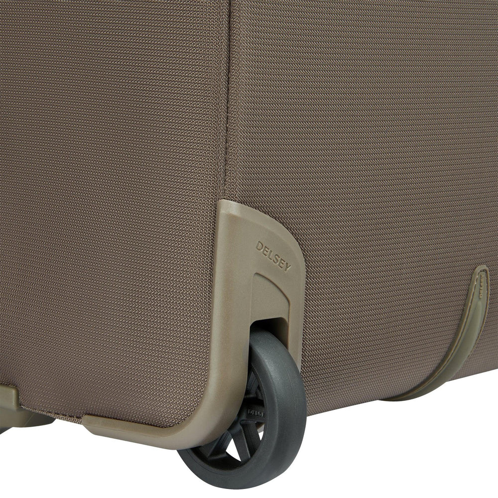 Delsey Helium DLX 20" Expandable 2-Wheel Carry-On – Luggage Pros