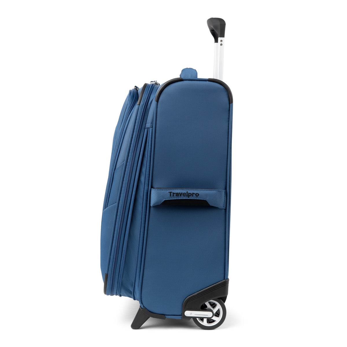 Travelpro Maxlite 5 Lightweight International Expandable Carry-On Roll ...